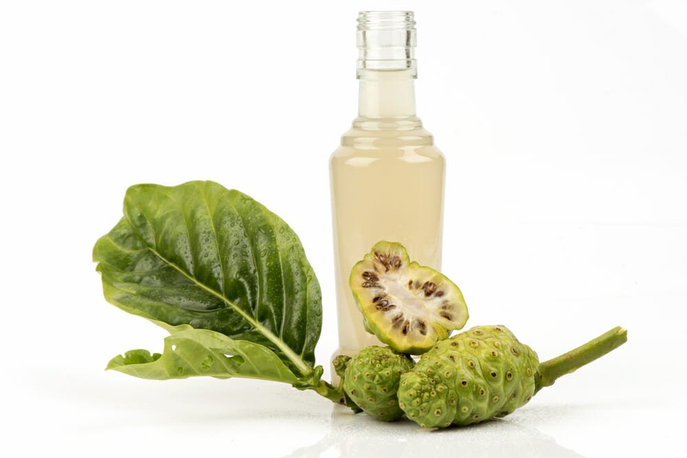 Noni, una pianta magica per la pelle e come antiossidante