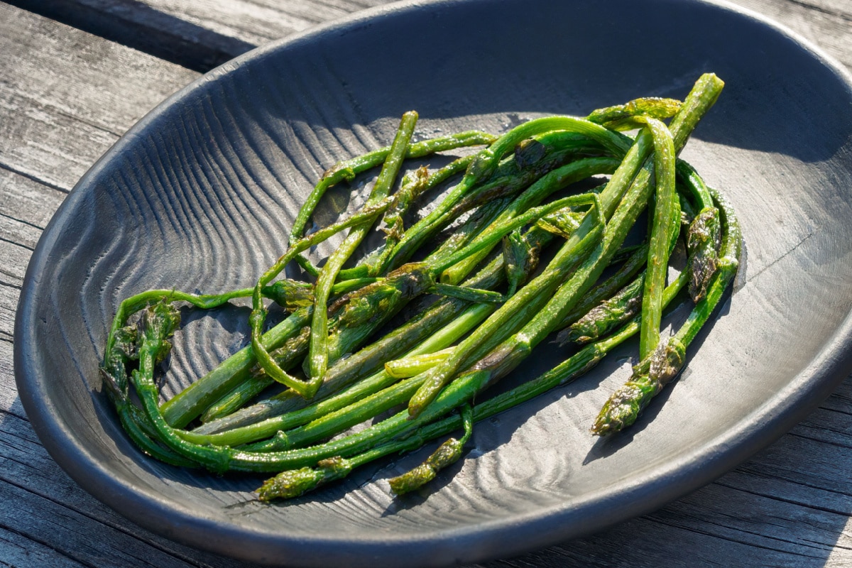 I bruscandoli: scopriamo proprietà e utilizzi in cucina