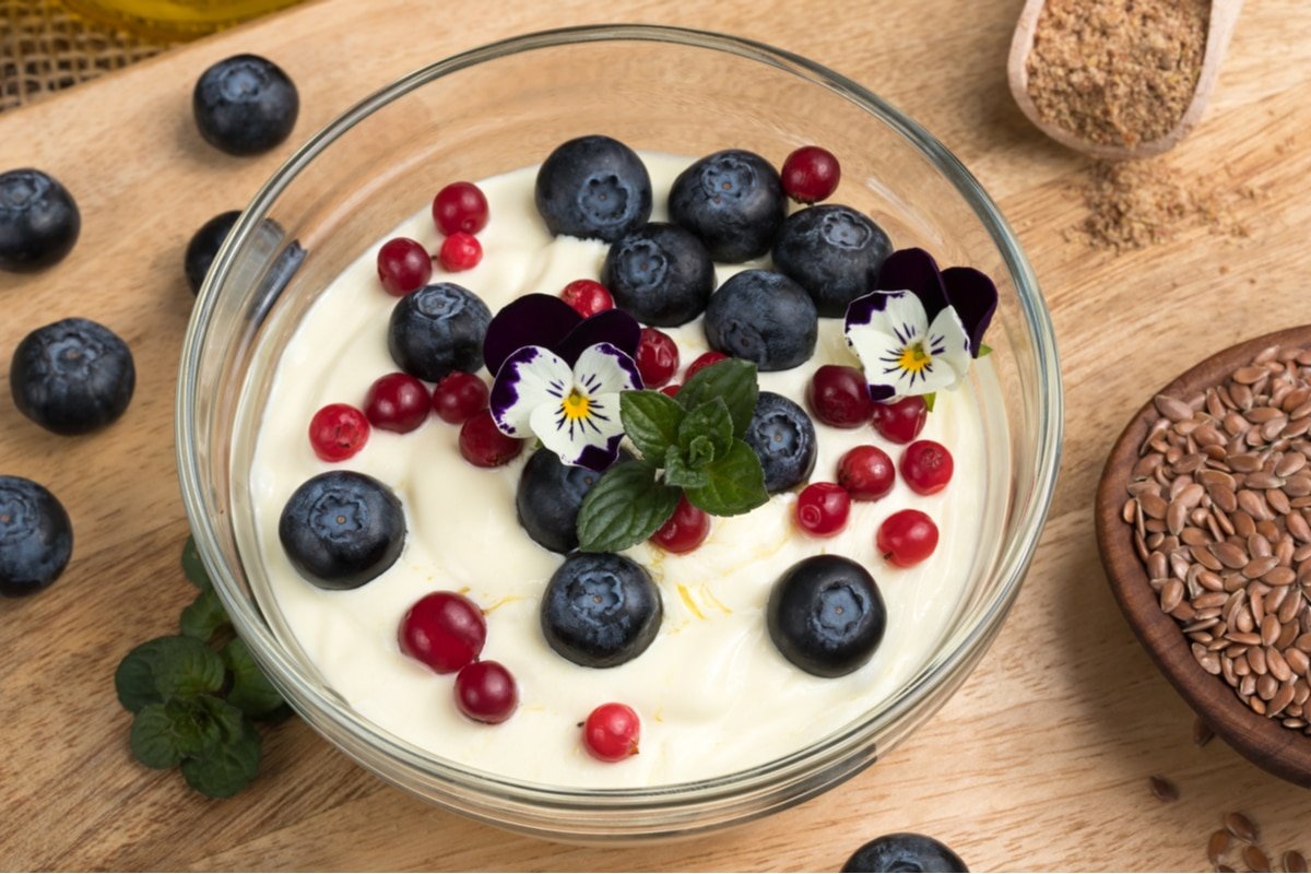 Crema Budwig: cos'è, come si prepara e perchè fa così bene