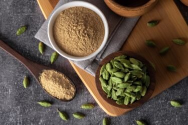Cardamomo: proprietà, utilizzi in cucina e in fitoterapia