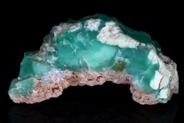 Calcedonio: la pietra degli oratori che aiuta a comunicare meglio