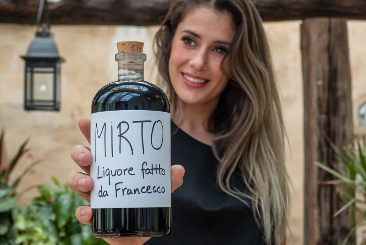 Scoprite come fare il mirto in casa e i trucchi per non sbagliare